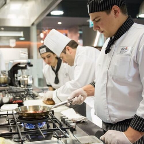 7 Rebranding Strategies to Improve Restaurant Performance - Sultana's ...