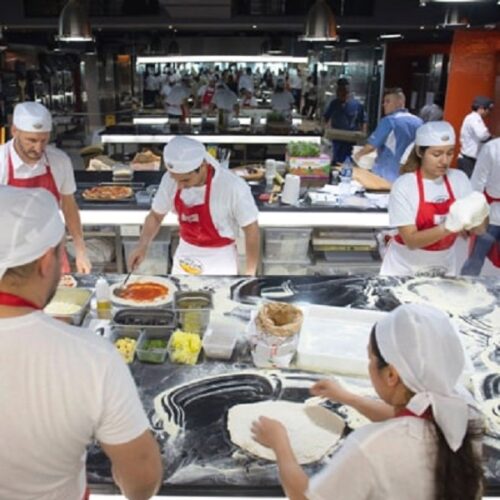 7 Rebranding Strategies to Improve Restaurant Performance - Sultana's ...